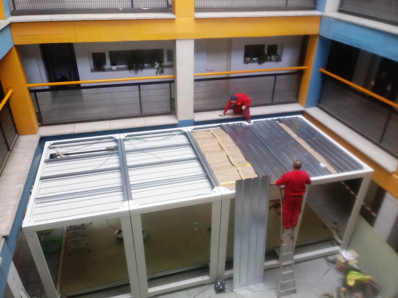 MÓDULOS PREFABRICADOS PARA LA CREACIÓN DE ESPACIOS INTERIORES | Cabisuar