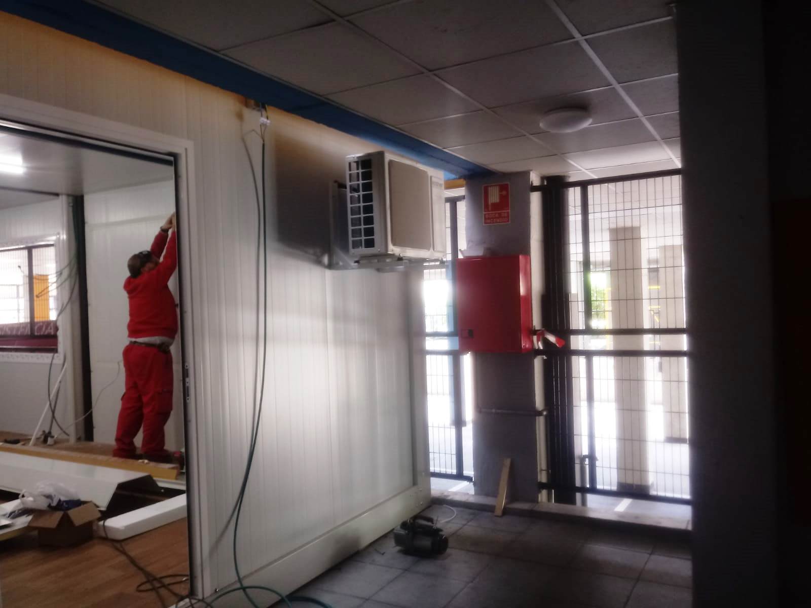 MÓDULOS PREFABRICADOS PARA LA CREACIÓN DE ESPACIOS INTERIORES | Cabisuar